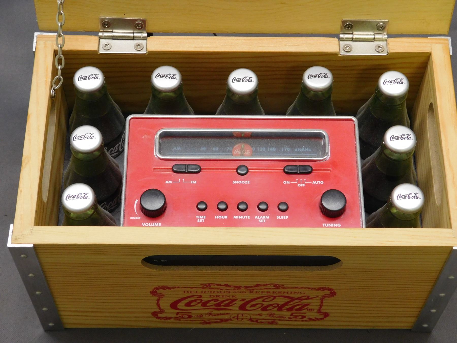 Coca Cola Crate AM FM Alarm Clock Radio
