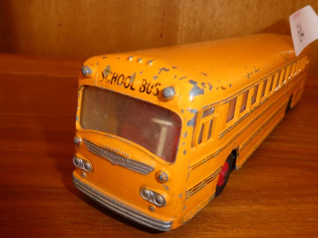 Rare "Dinky Supertoys" Wayne Bus