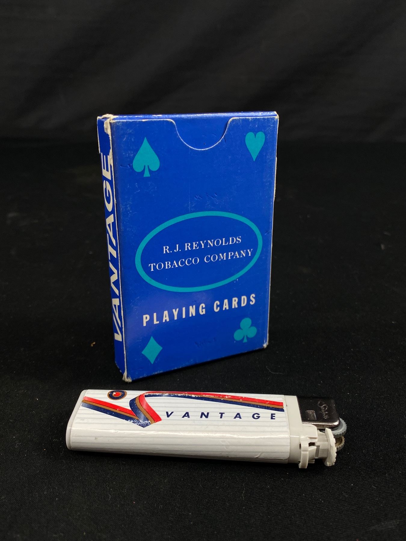 Vintage Vantage Tobacco/Cigarettes Playing Cards & Lighter