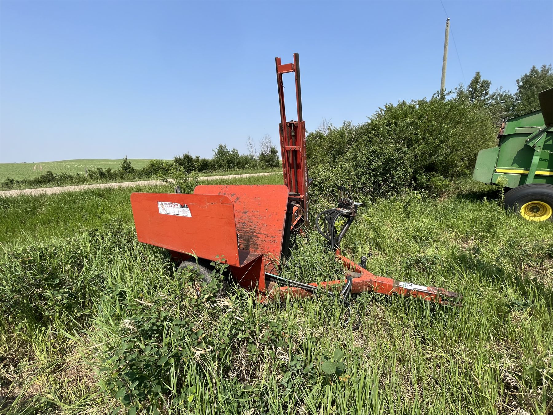 Wheatheart Heavy Hitter Post Pounder, Hydraulic