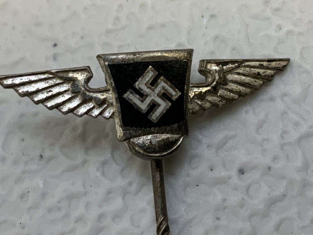 NAZI GERMANY AVIATORS WINGS PIN