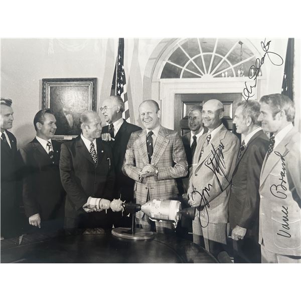 Apollosoyuz Astronauts Vance Brand Thomas Stafford And Deke Slayton Signed Photo With President Ge