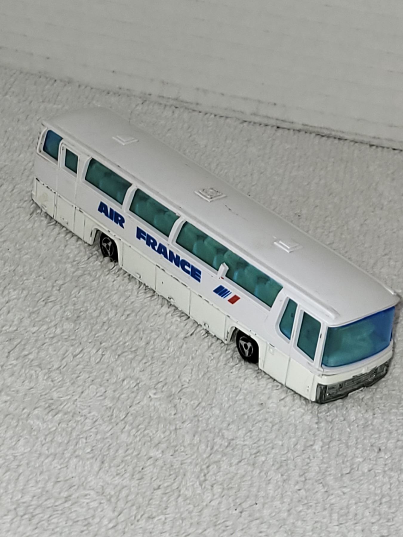 1:87 MAJORETTE AIR FRANCE NEOPLAN BUS