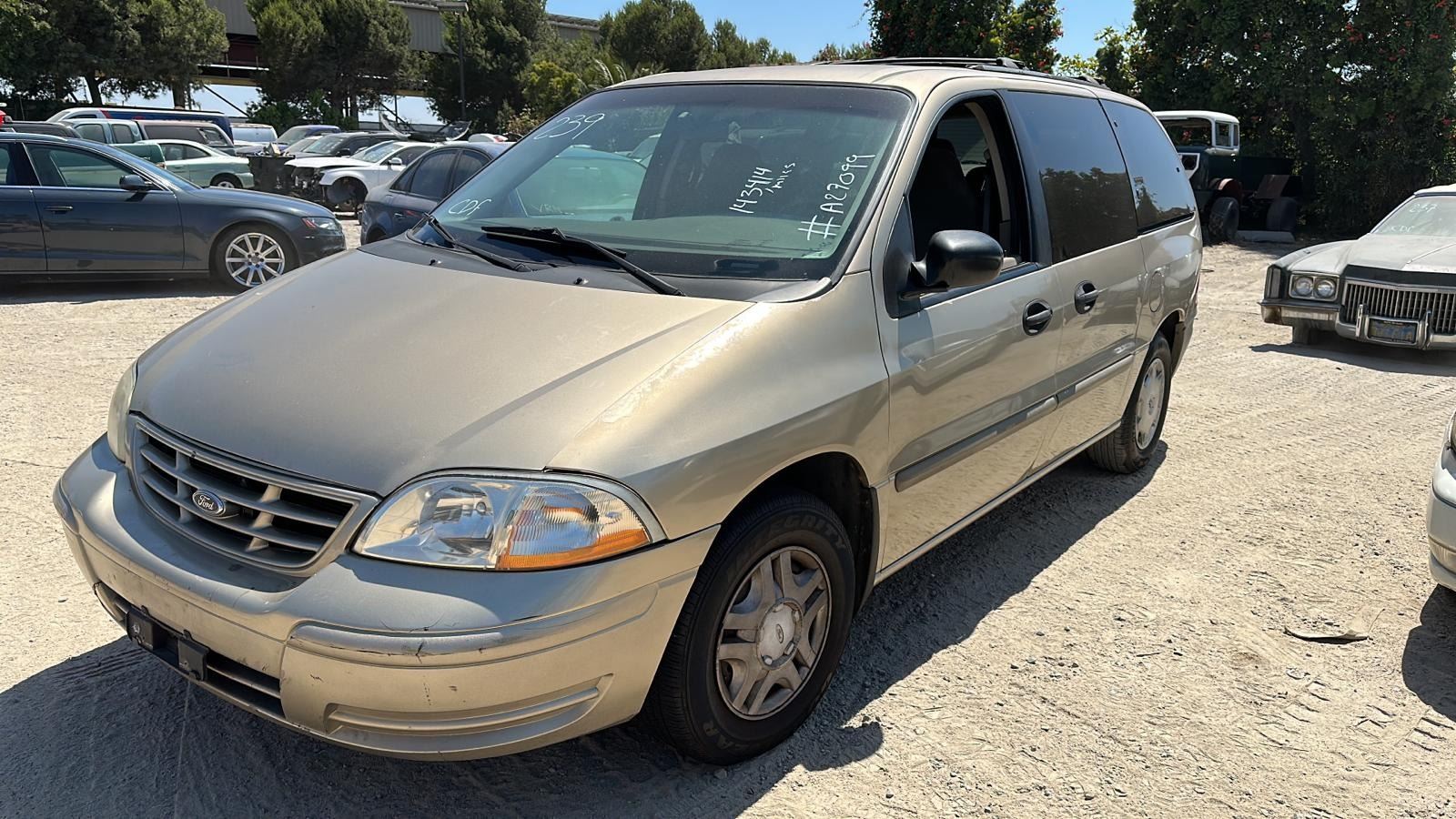 2000 Ford Windstar LX