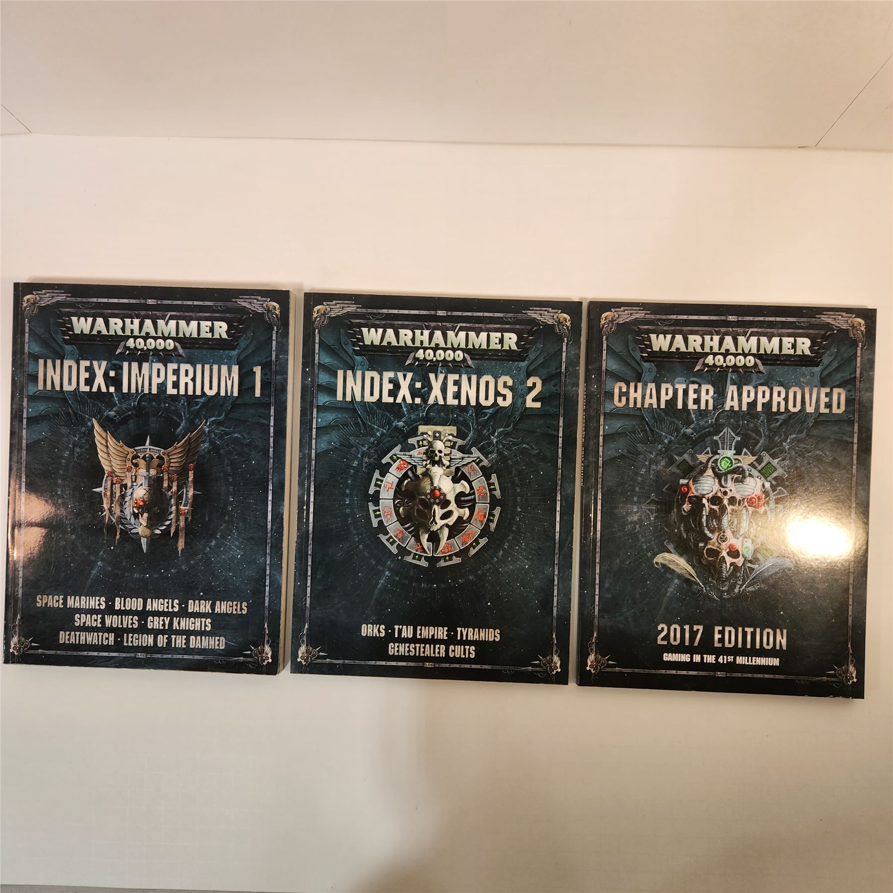 2 Warhammer 40K Codex