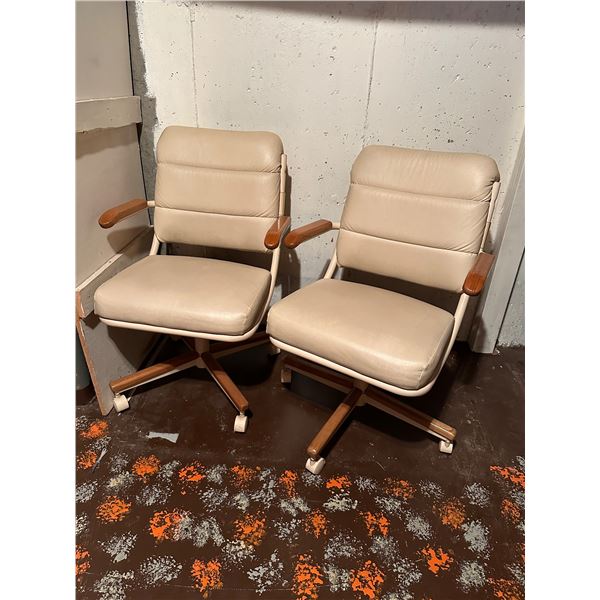 2 Rolling Chairs Sunrise Estate Services Ltd
