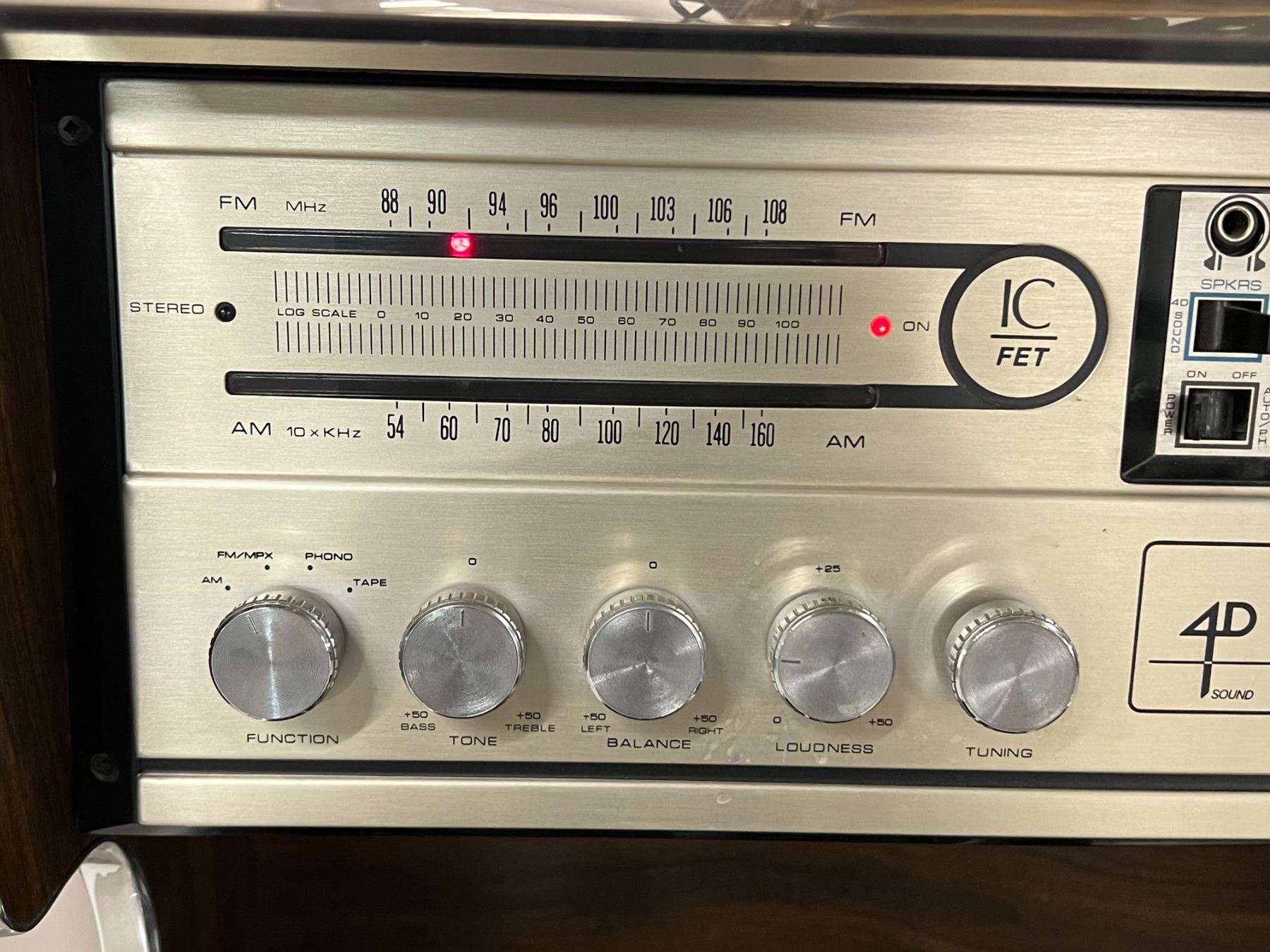 Vintage Morse AM/FM Turntable 8 Track Cassette Electrophonic Stereo System