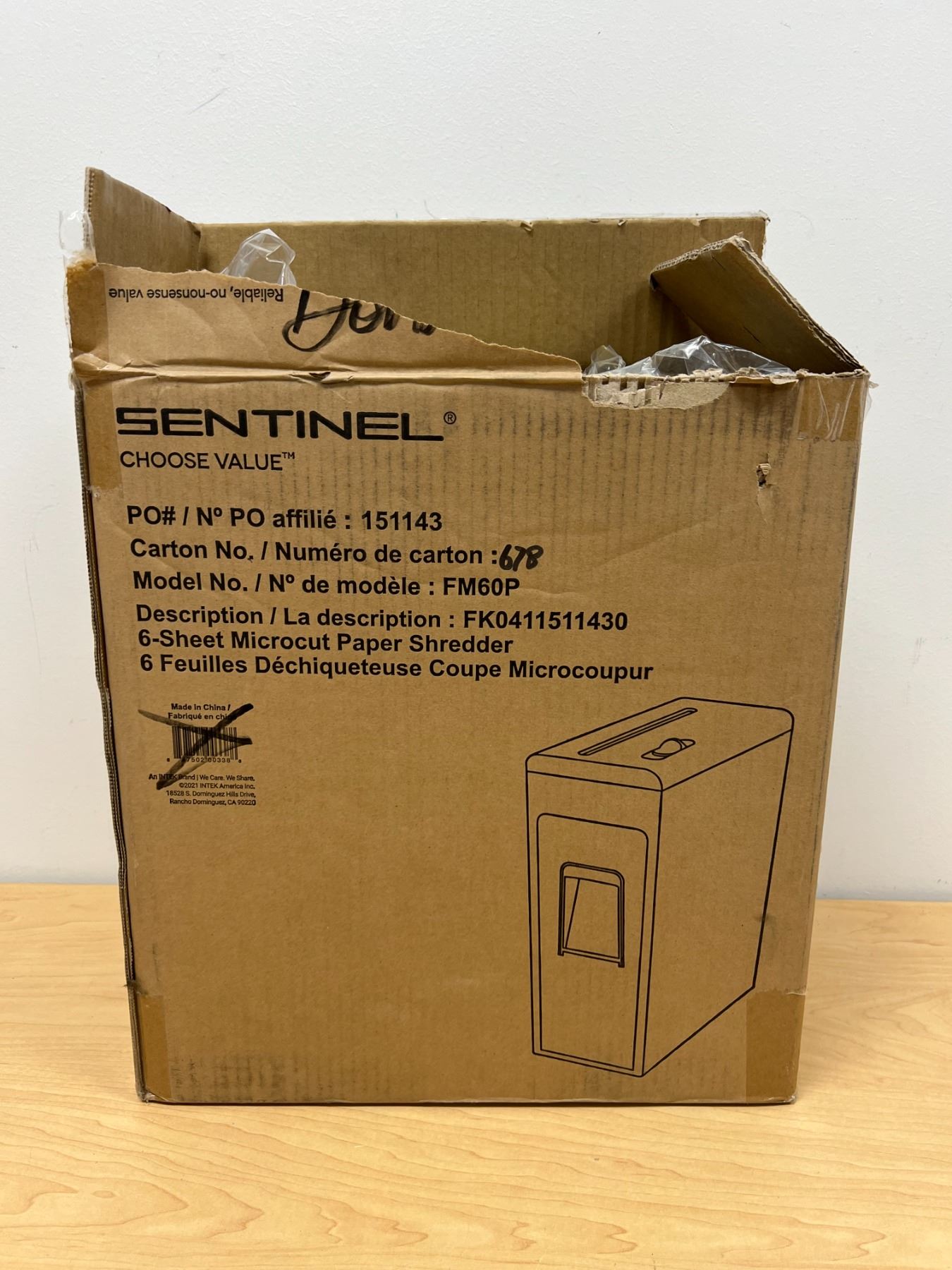 Sentinel Paper Shredder - see pics, open box, not tested