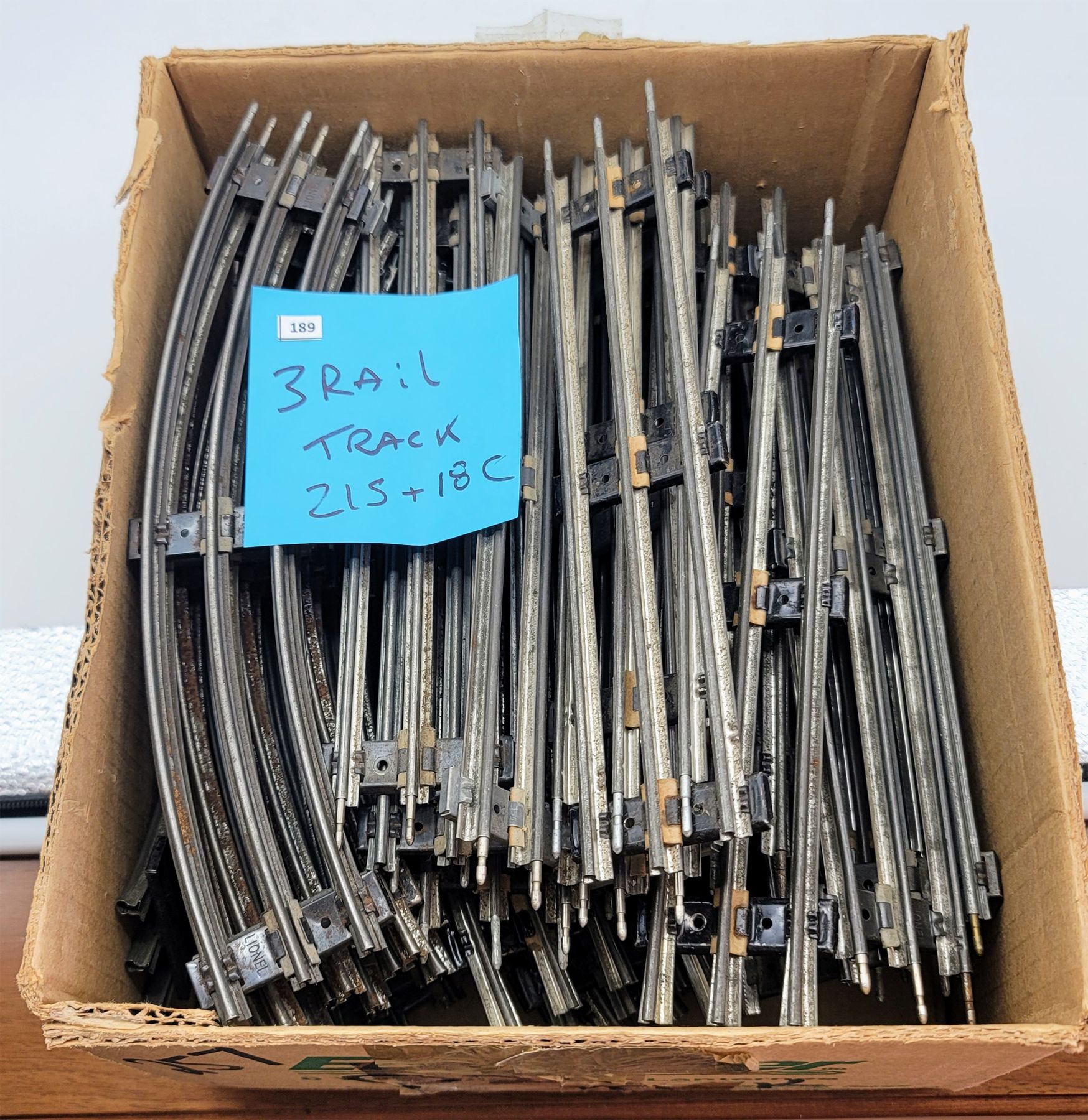 Lionel 3 Rail O Gauge Track 18 Curves & 21 Straights