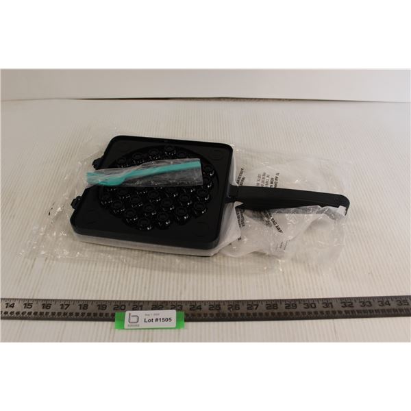 Pampered Chef Waffle Puff Pan New