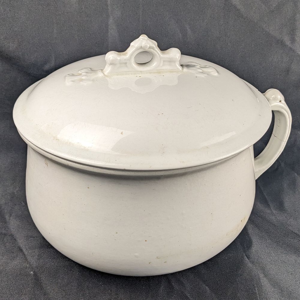 Vintage Ironstone China Ware Chamber Pot & Lid