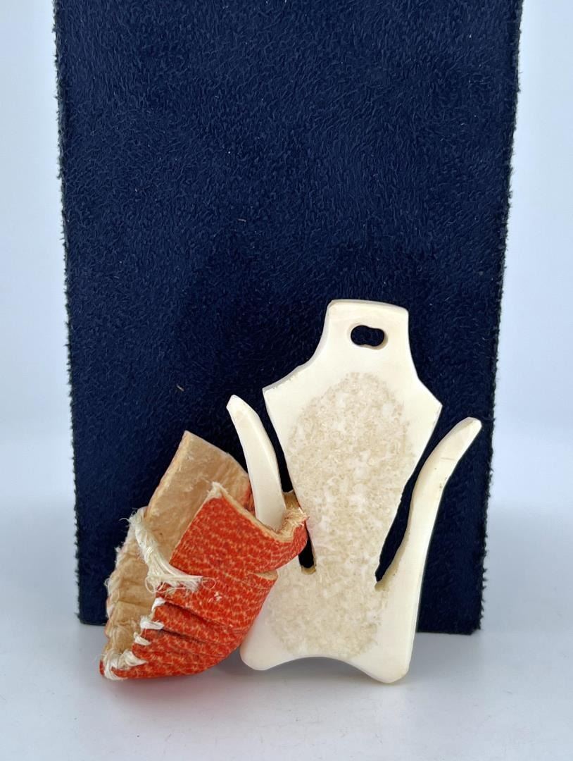 Carved Inuit Eskimo Charm