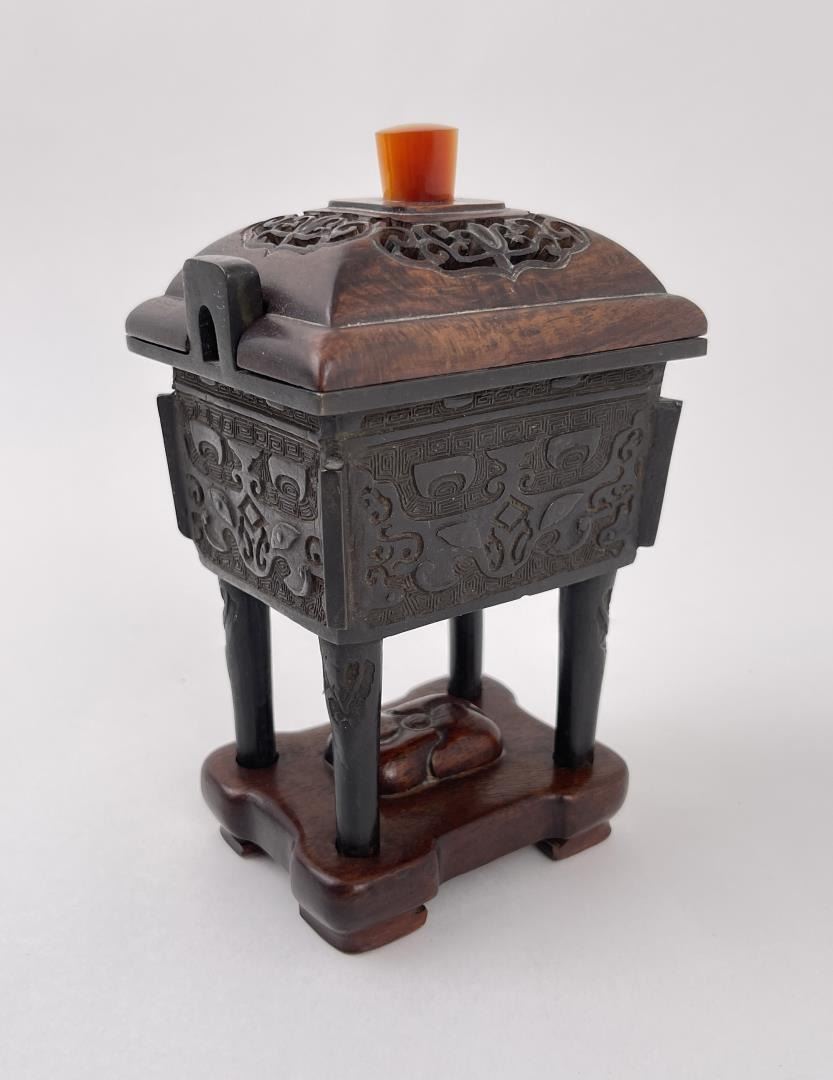 Antique Chinese Bronze Censor