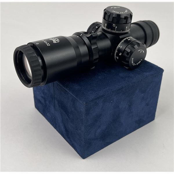 IOR Valdada Bucuresti 1x4x32 Tactical Rifle Scope