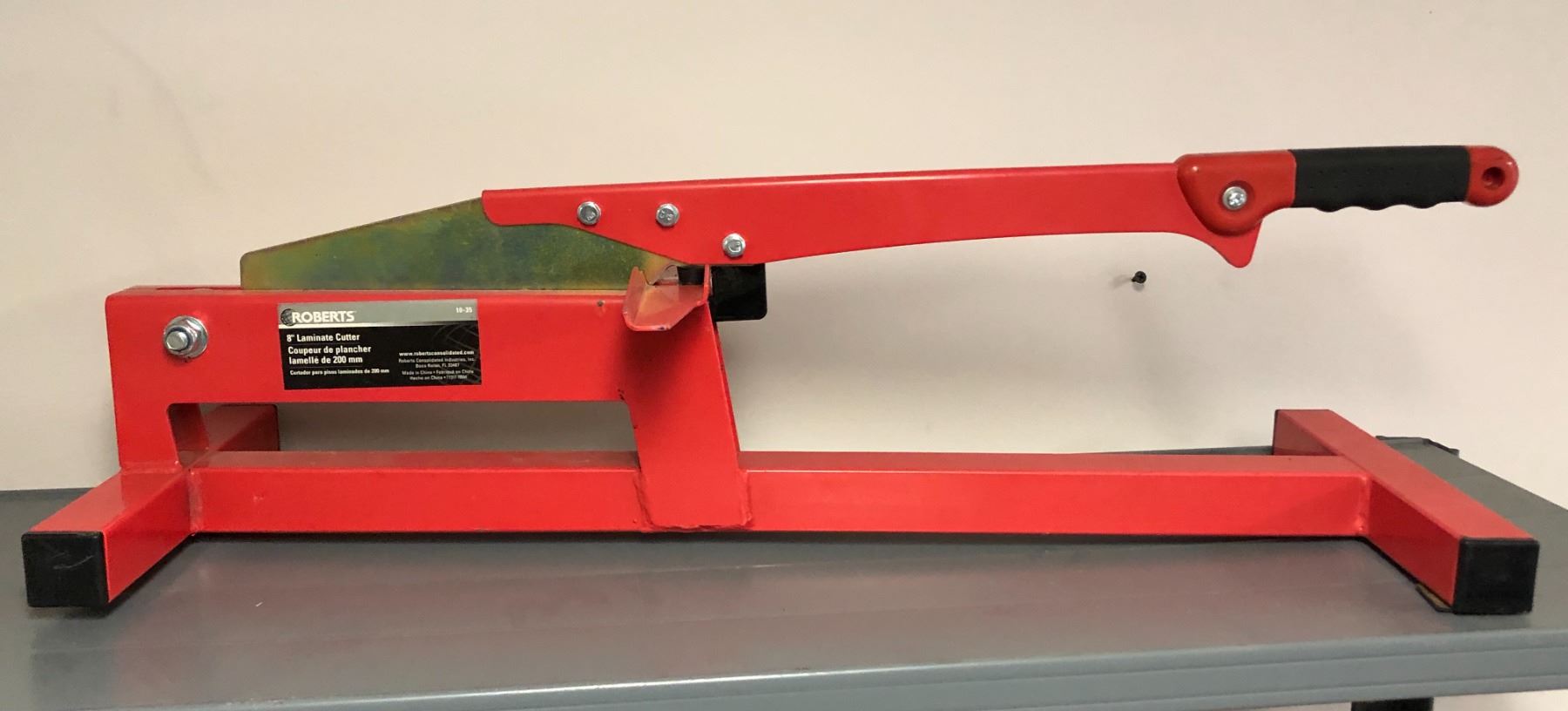 Roberts 8" laminate cutter