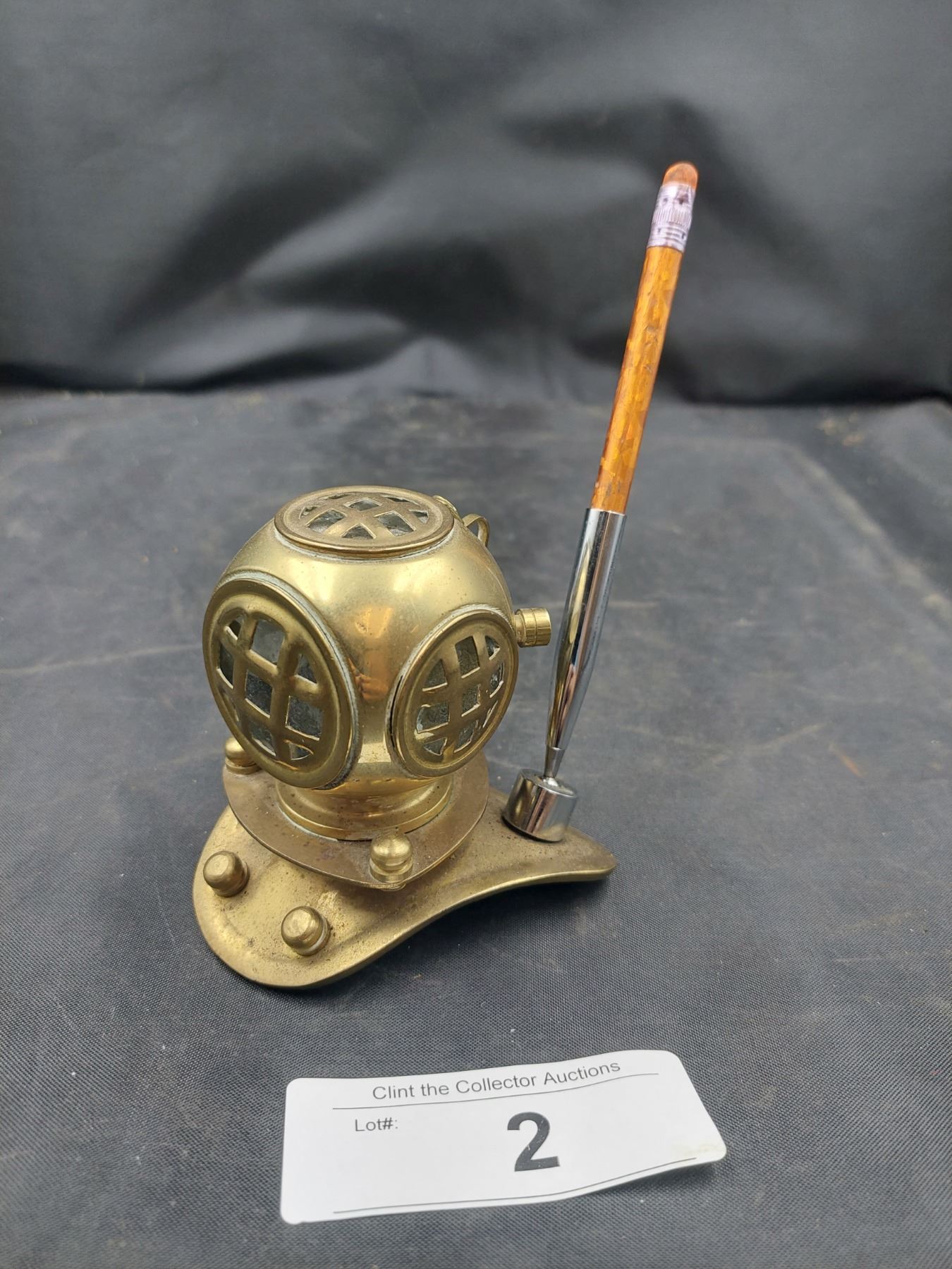 Mini brass diving helmet pen holder
