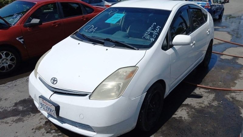 2004 Toyota Prius