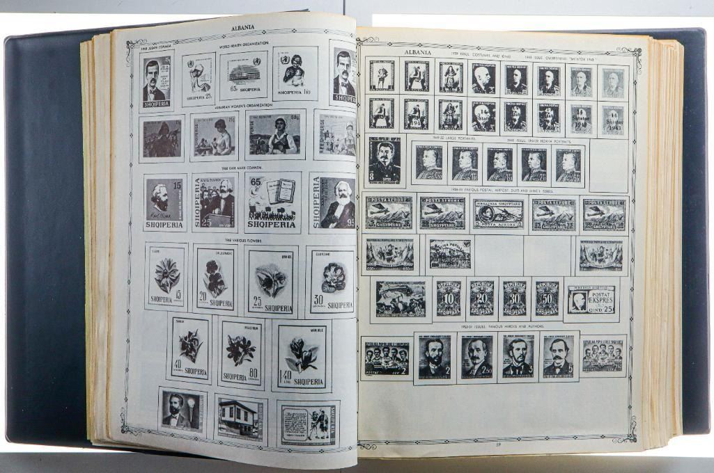 Estate - Regent Stamp Album - 1910 - 1969 - ADEN -CHEZK.