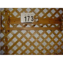 AMISH MADE PINE WALL MOUNT QUILT RACK W/2" SHELF