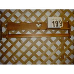AMISH MADE PINE WALL MOUNT QUILT RACK W/2" SHELF