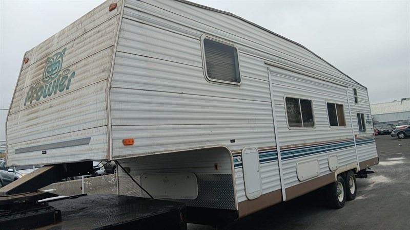 2002 PROWLER 5TH WHEEL