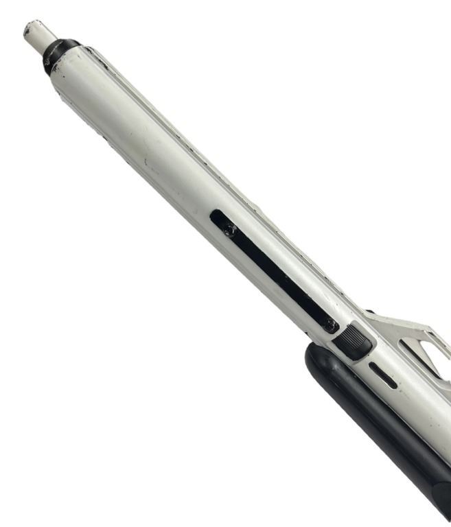 The Predator (2018) - Casey Brackett (Olivia Munn) Tranquilizer Rifle