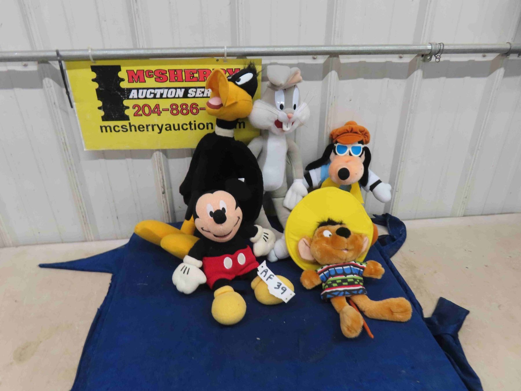 Disney Toys, Bugs Bunny, Daffy, Goofy, Mickey, Speedy Gonzalez ... Disney Toys, Bugs Bunny, Daffy, Goofy, Mickey, Speedy Gonzalez ...