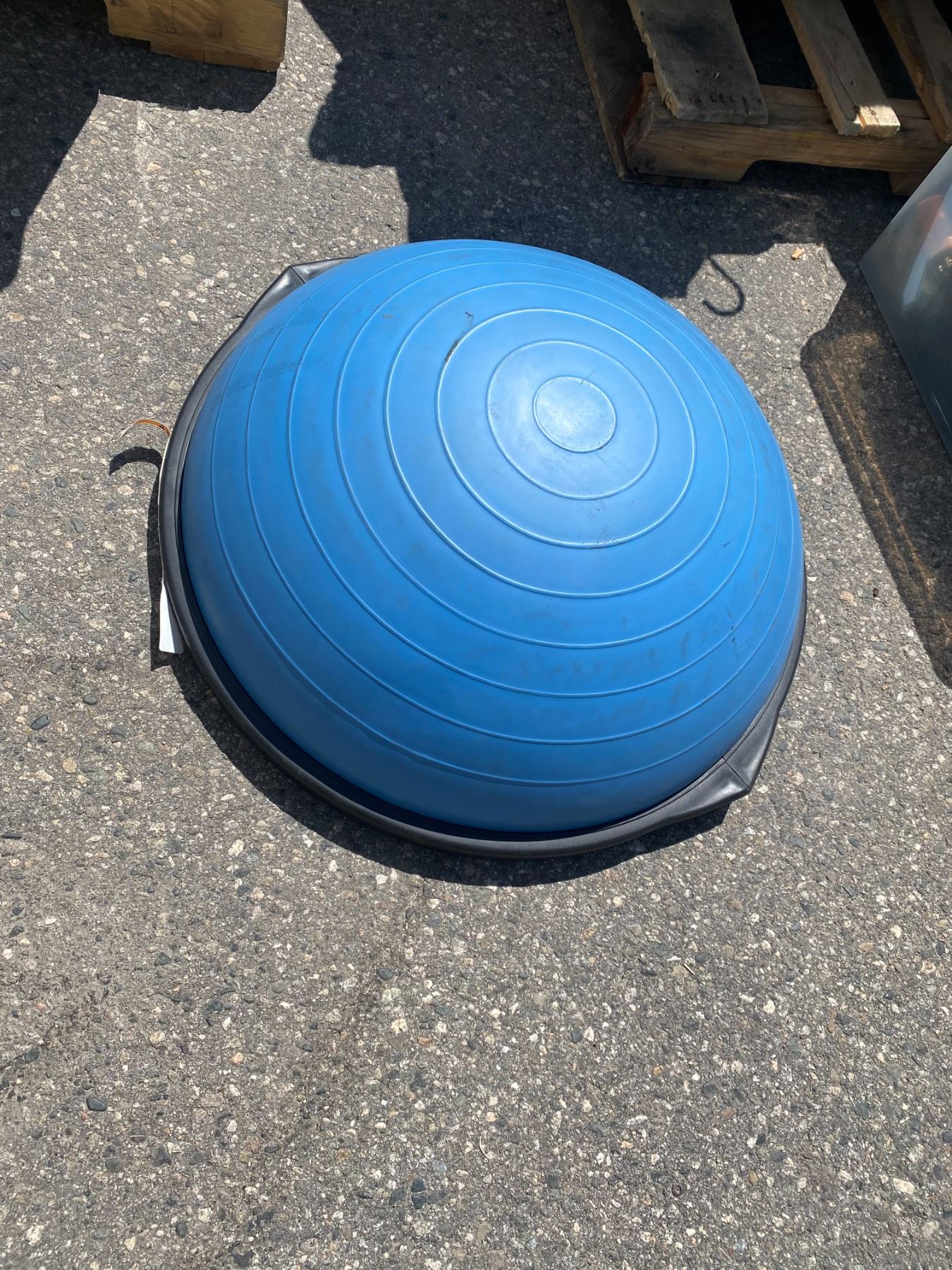 Bosu ball