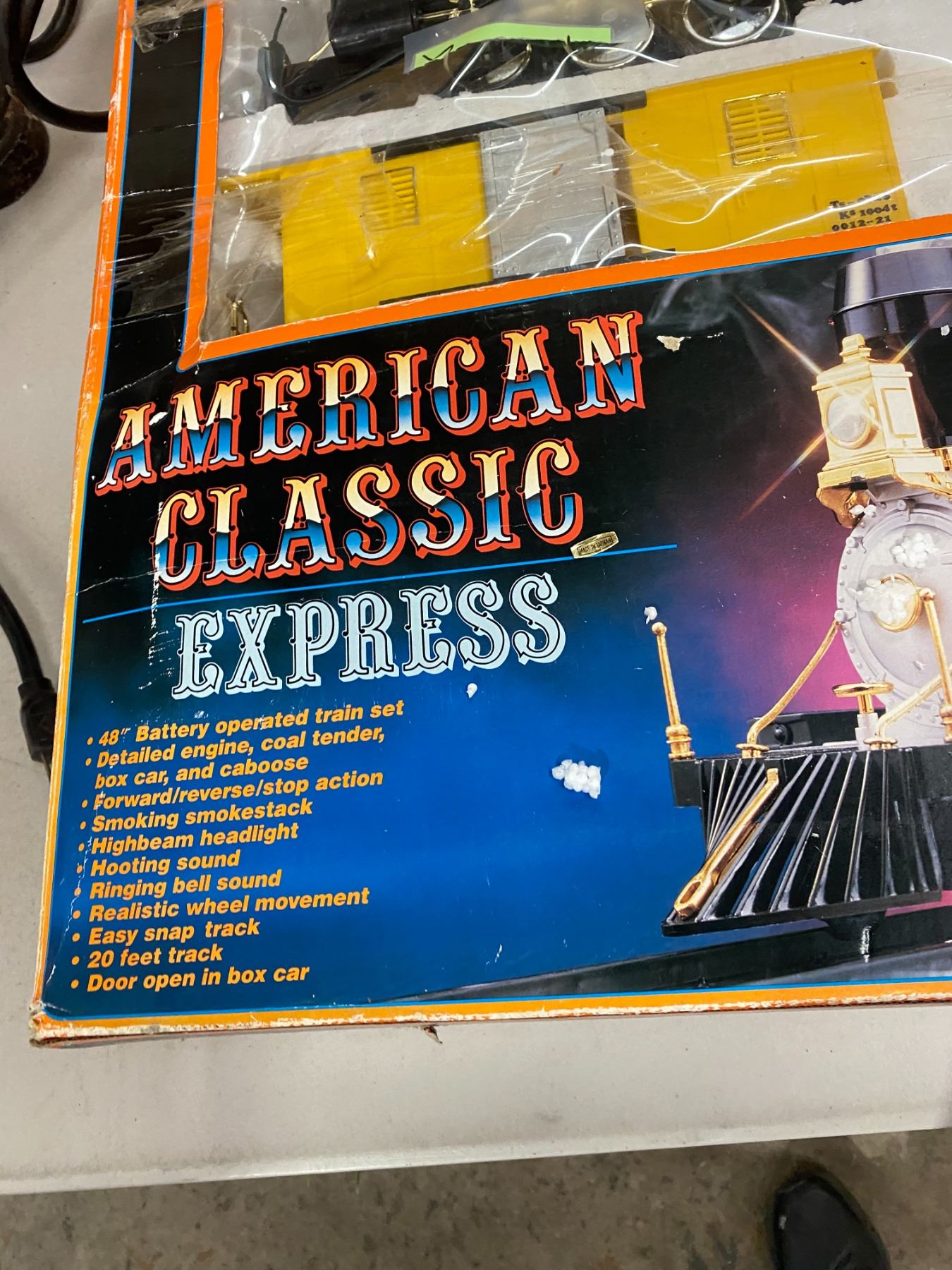 American classic express battery operated train set