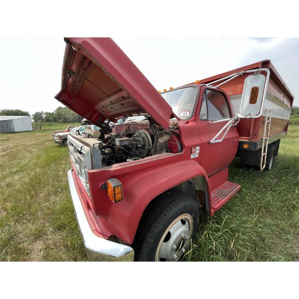 GMC 5000 Truck with Steel 15ft Box & Hoist. Manual 4 speed.