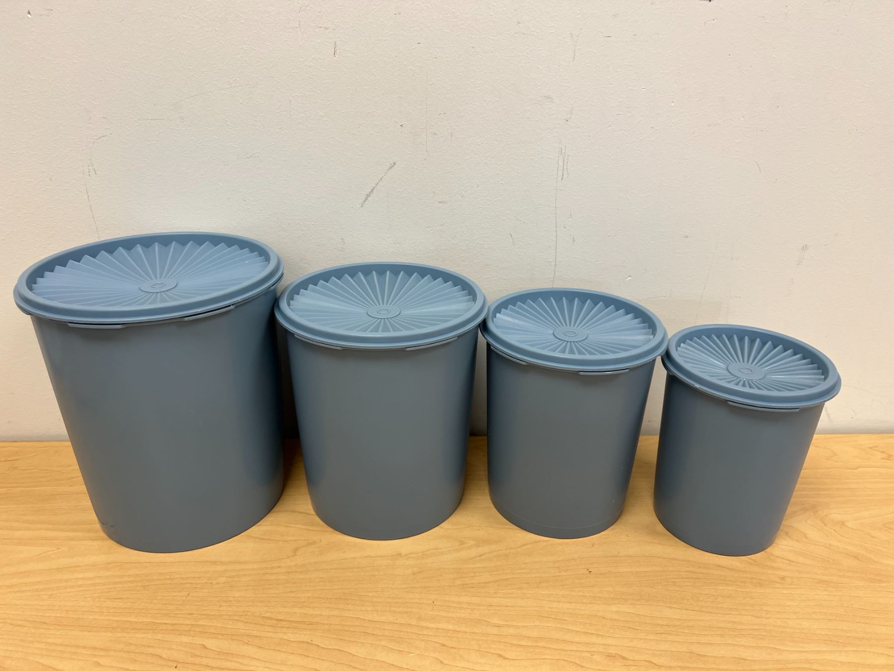Vintage Tupperware Canister Set with Lids - nice condition - Largest ...