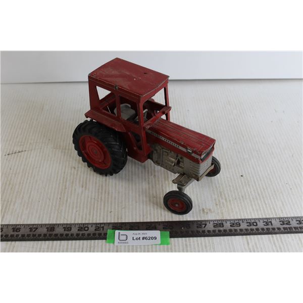 Ertl Massey Ferguson 1080 Diesel Toy Tractor Bodnarus Auctioneering