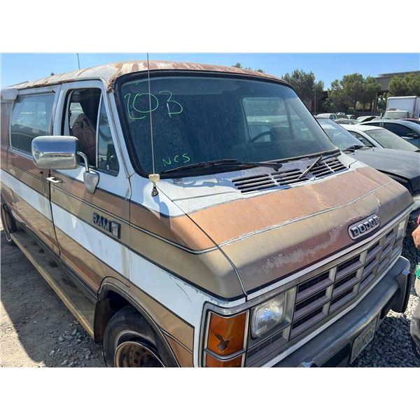 1990 Dodge Ram Van B250