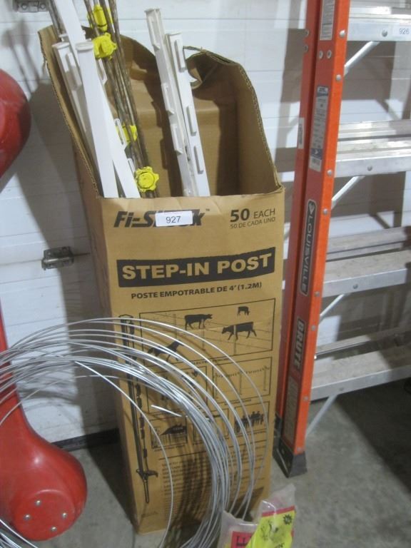 step-in-post, electric fence insulator, wire