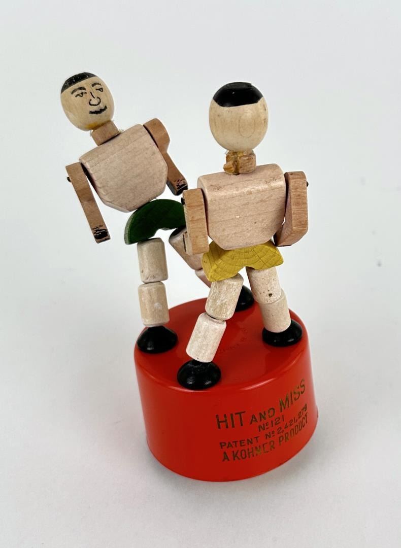 Kohner Hit and Miss Button Puppet Toy 121