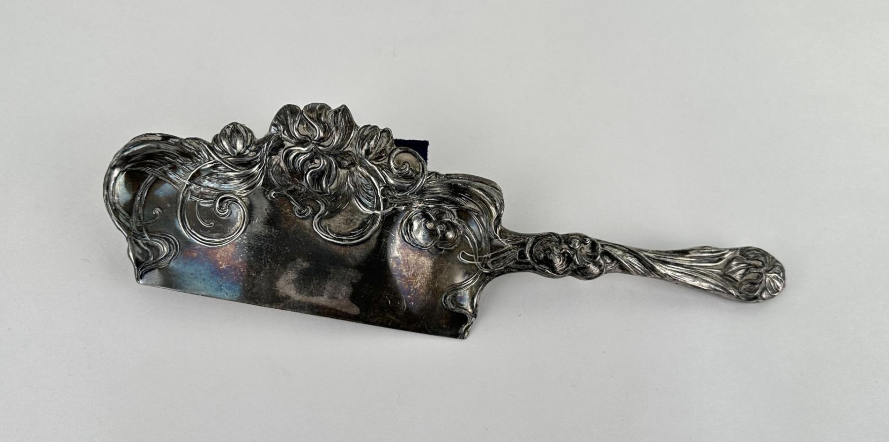 Victorian Silver Plate Crumb Scraper