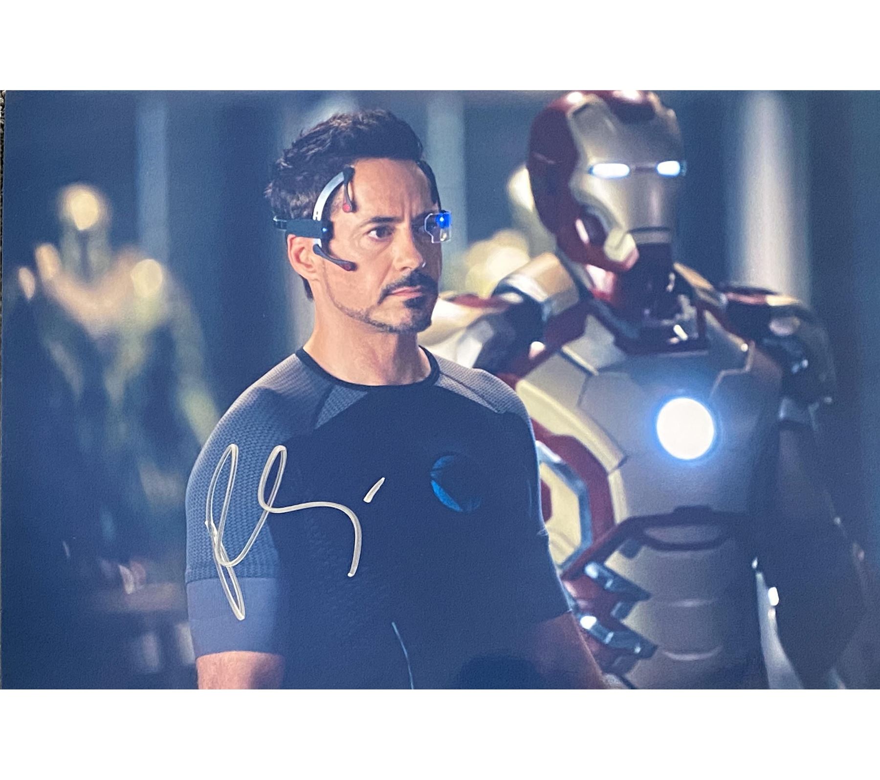 Iron Man Robert Downey Jr signed movie photo