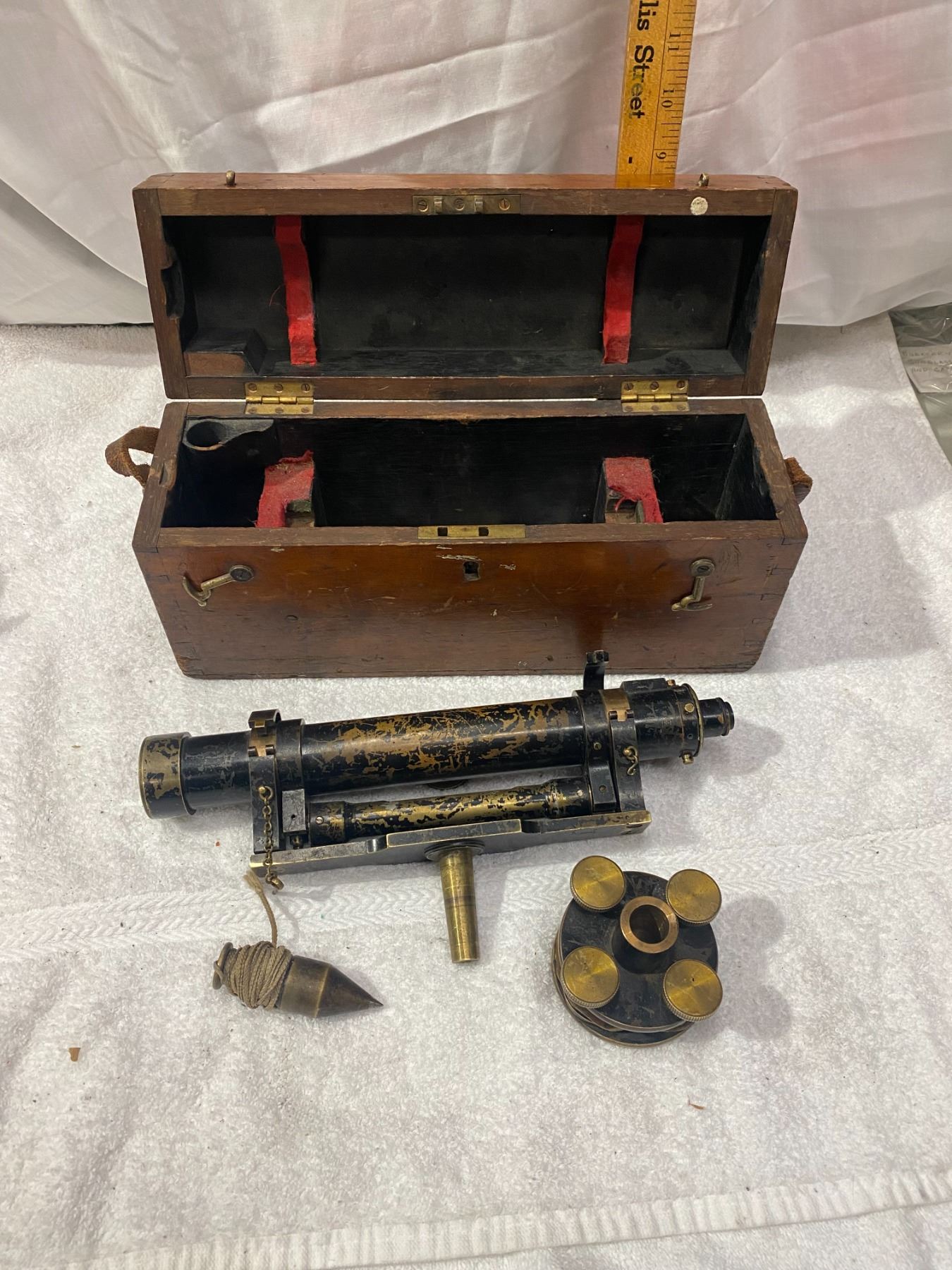 Antique level