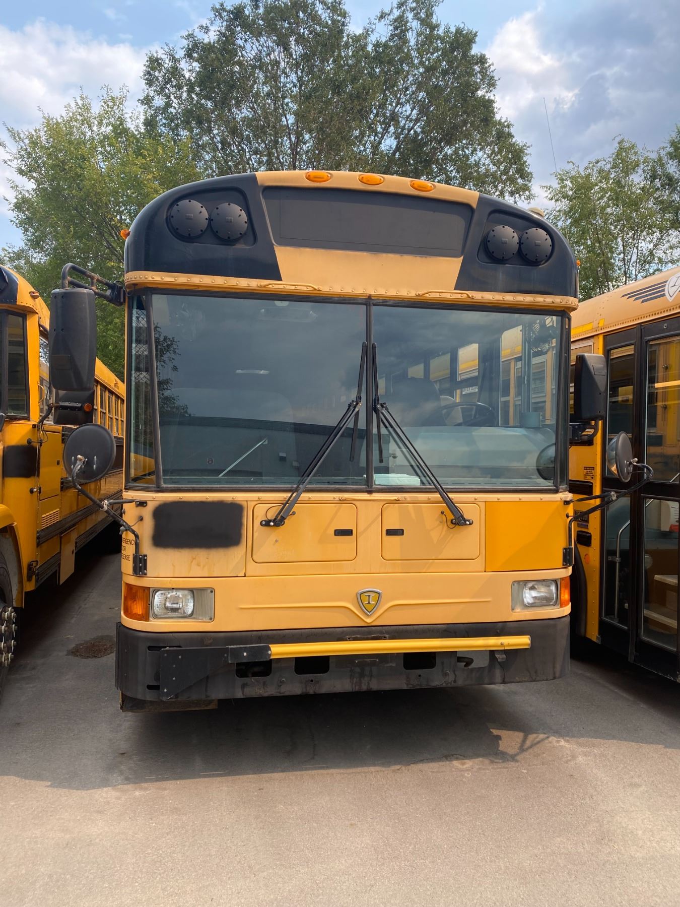 School bus International 2008 121,487 kms unit