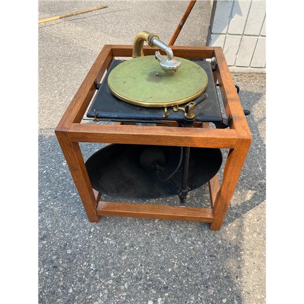 Thomas Edison gramophone