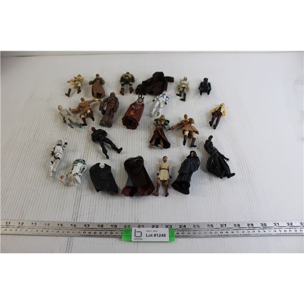 Assorted Star Wars Figurines Bodnarus Auctioneering