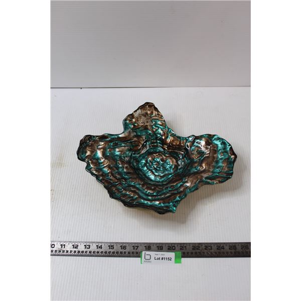 Art Glass Bowl Bodnarus Auctioneering