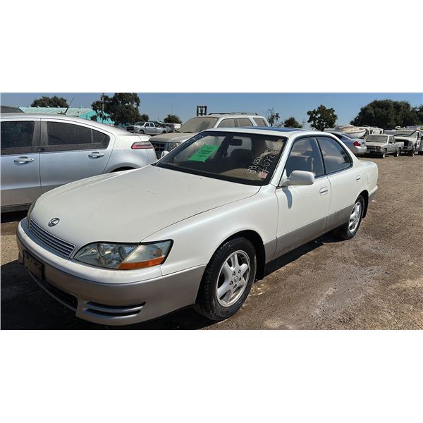 1994 Lexus ES 300