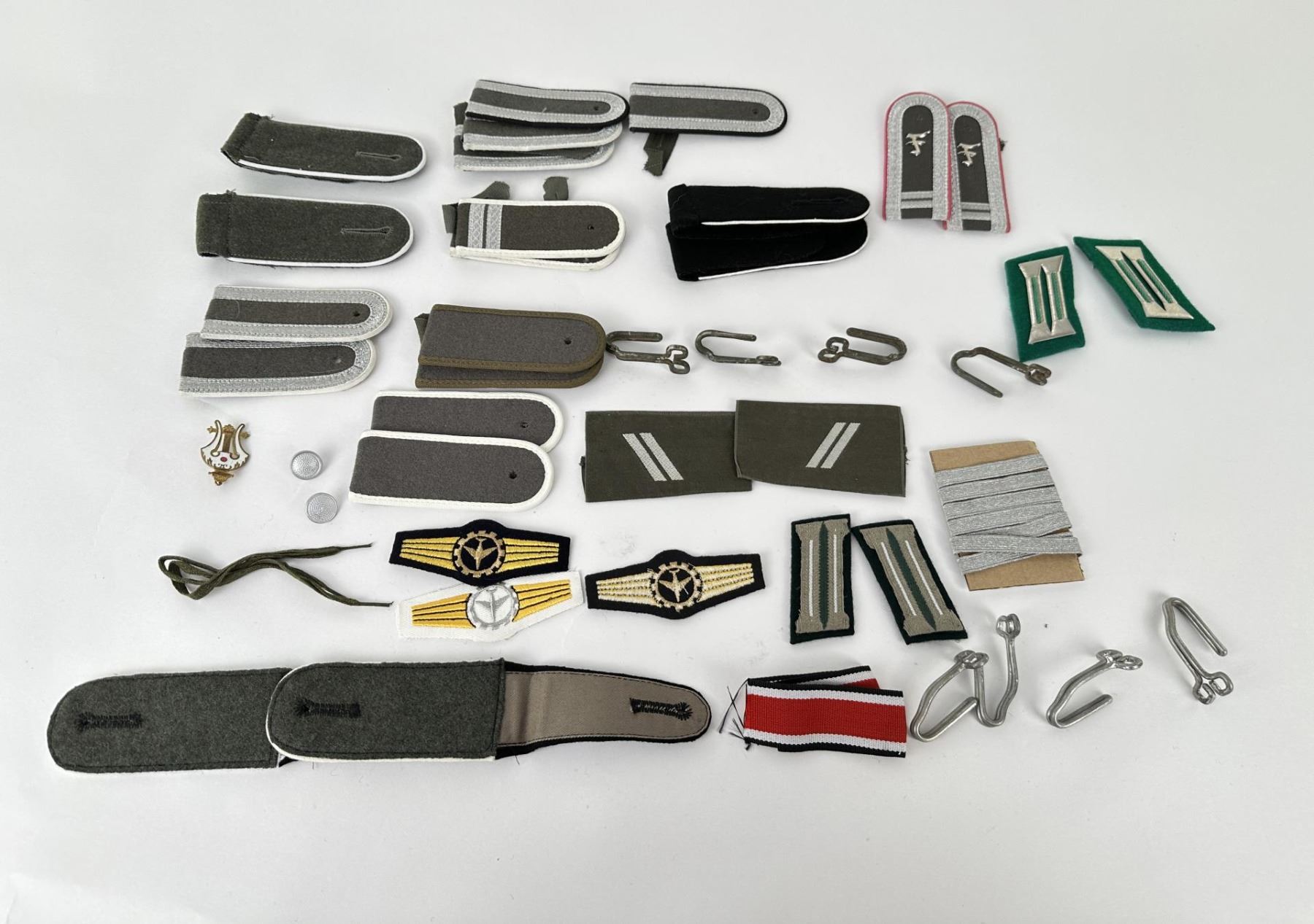 East German Army Epaulettes Shoulder Boards