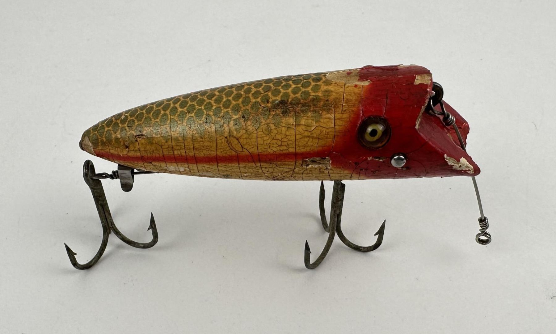 Heddon DeLuxe Wood Fishing Lure