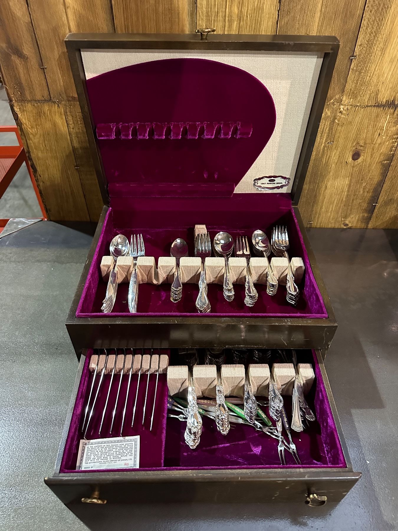 1847 Rogers bros. cutlery tea set