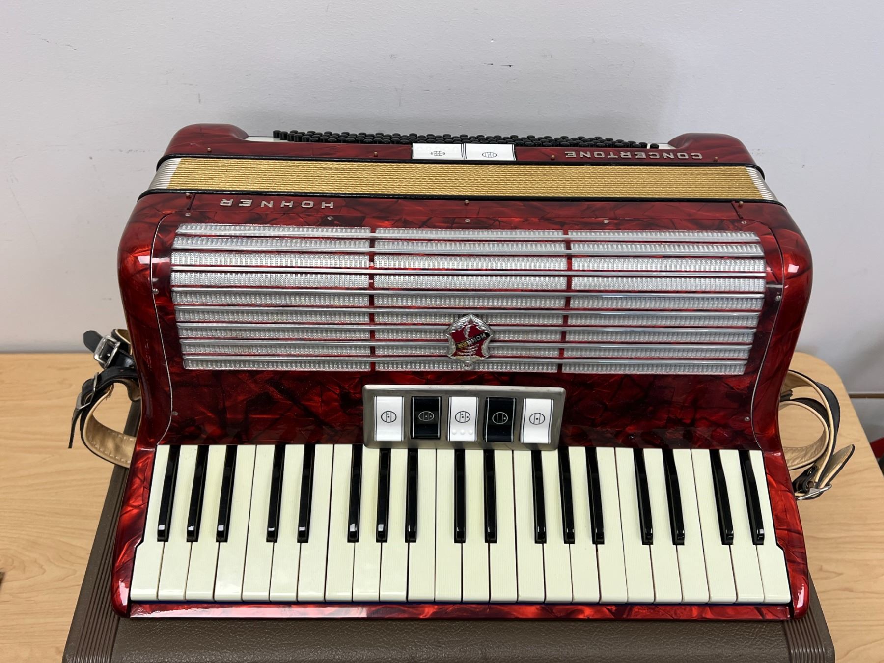 Vintage Hohner Concertone Accordion & Case - Looks quite nice - see all ...