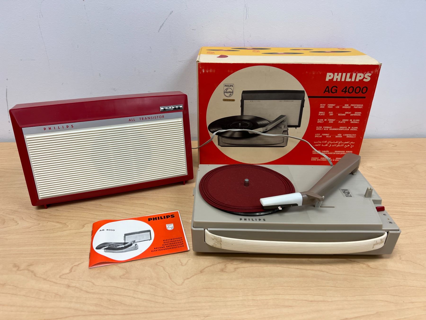 Vintage Philips AG 4000 Mini Turntable / Speaker With Original Box ...