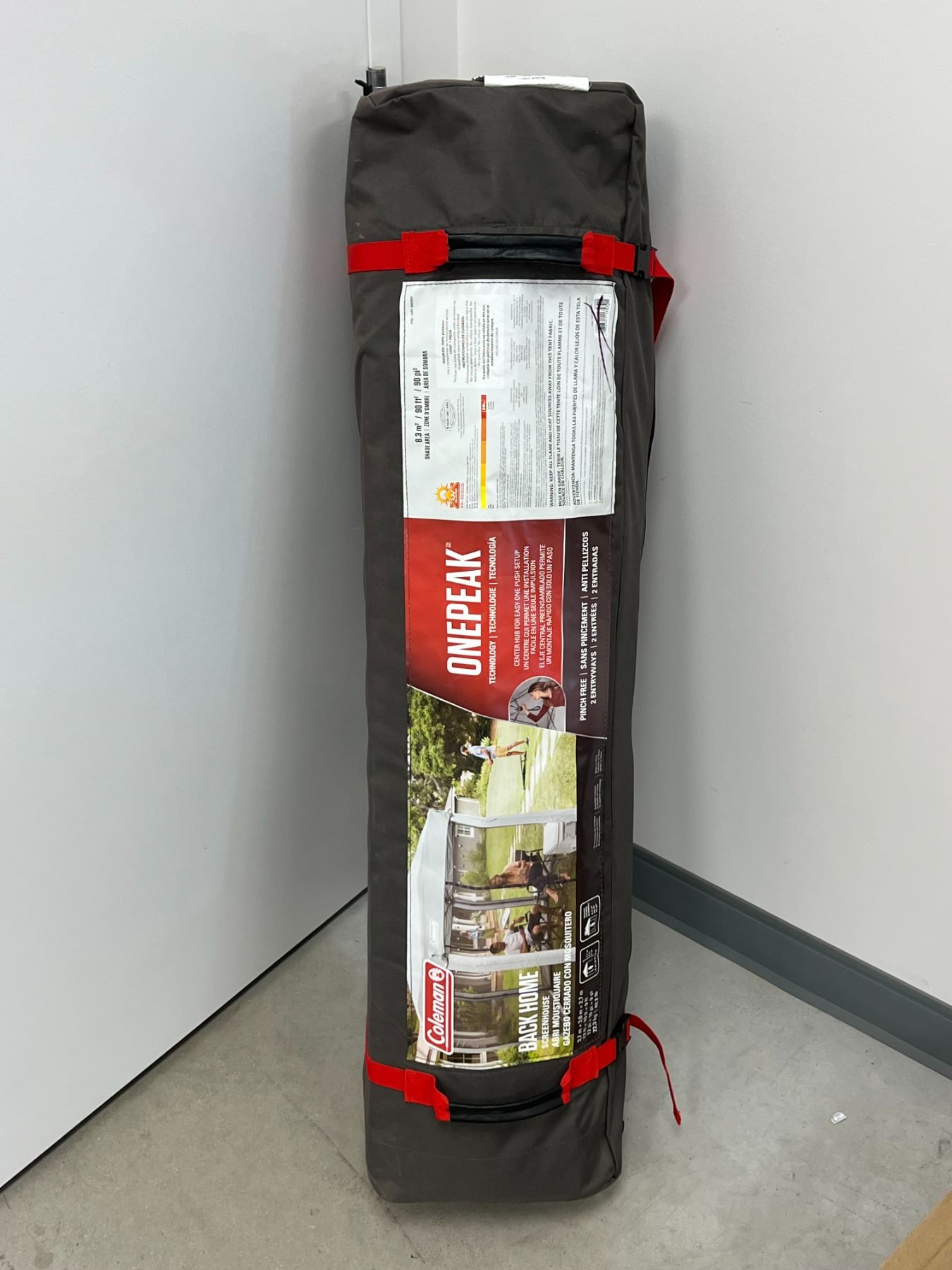 Coleman Screen House Gazebo in Wheelie Bag - see photos for sizing ...
