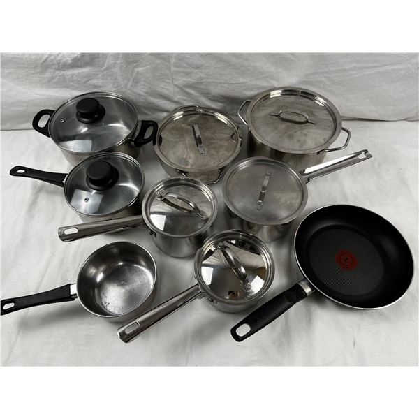 Assorted Pots And Pans Lot Sunrise Estate Services Ltd